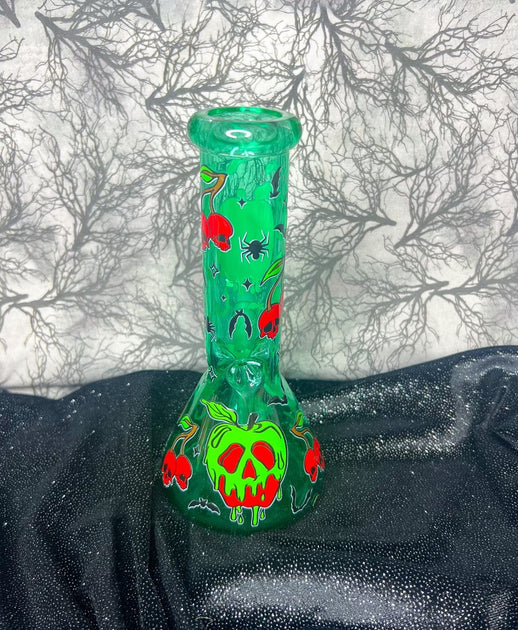 8-Inch Poison Apple Bong – Chilling Hits with a Sinister Twist