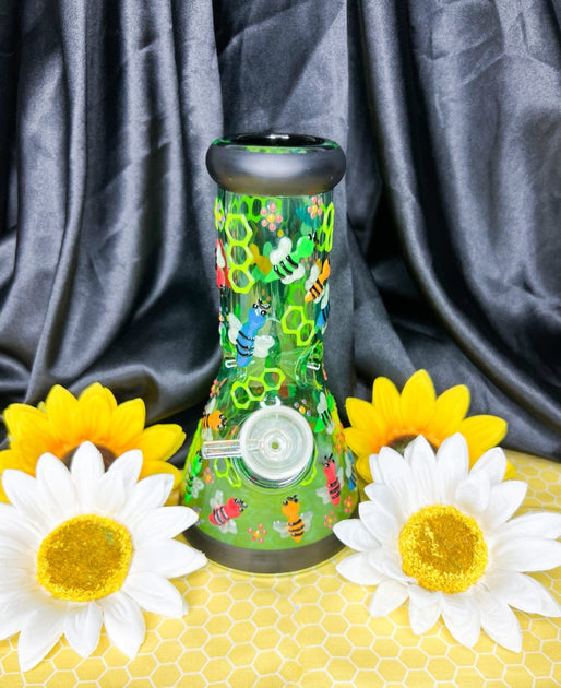 Glow In The Dark Bee Bong | Cute Glow Bongs