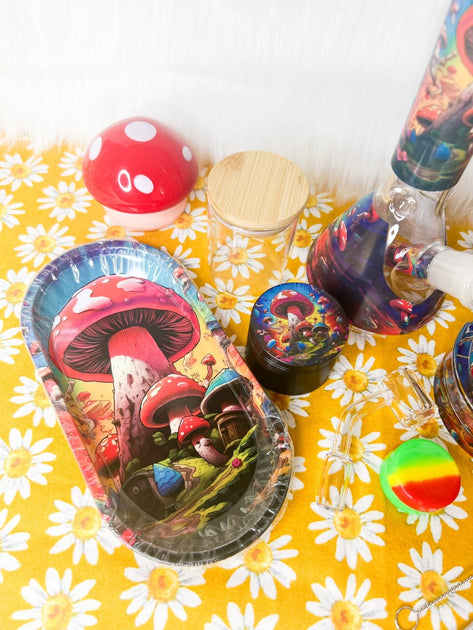 Red Mushrooms Bong Gift Set| Free Gifts $75+