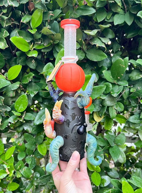 Cheech 15in Zombie Hand Glass Water Pipe For Sale|StayLit Design