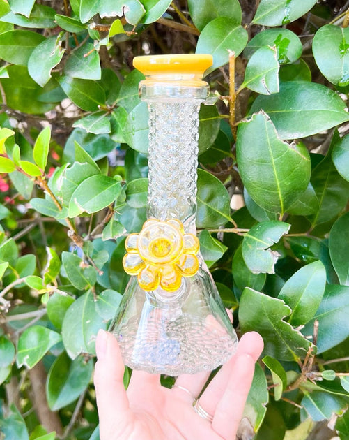 Red Coral Hornet Head Hand Pipe Glass Pipe For Sale|StayLit Design