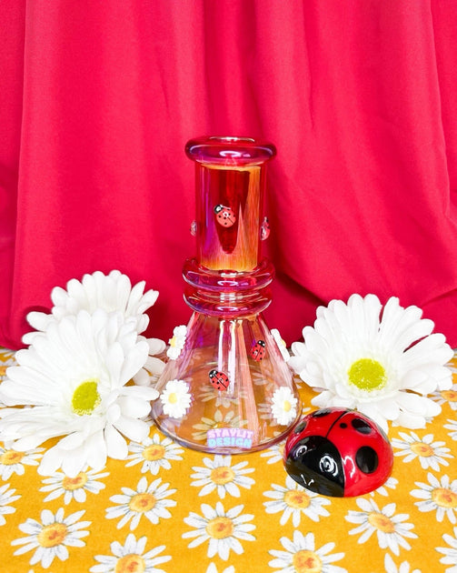 Red Ladybug & Daisies Glass Bong – Cute Floral Water Pipe | StayLit
